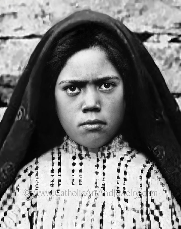 Exclusive! Fatima Lucia Restored Photo – Catholic Art and Jewelry